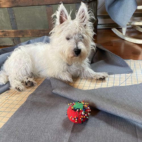 DIY Envelope Box Cushion Covers - The Mountain Farmhouse